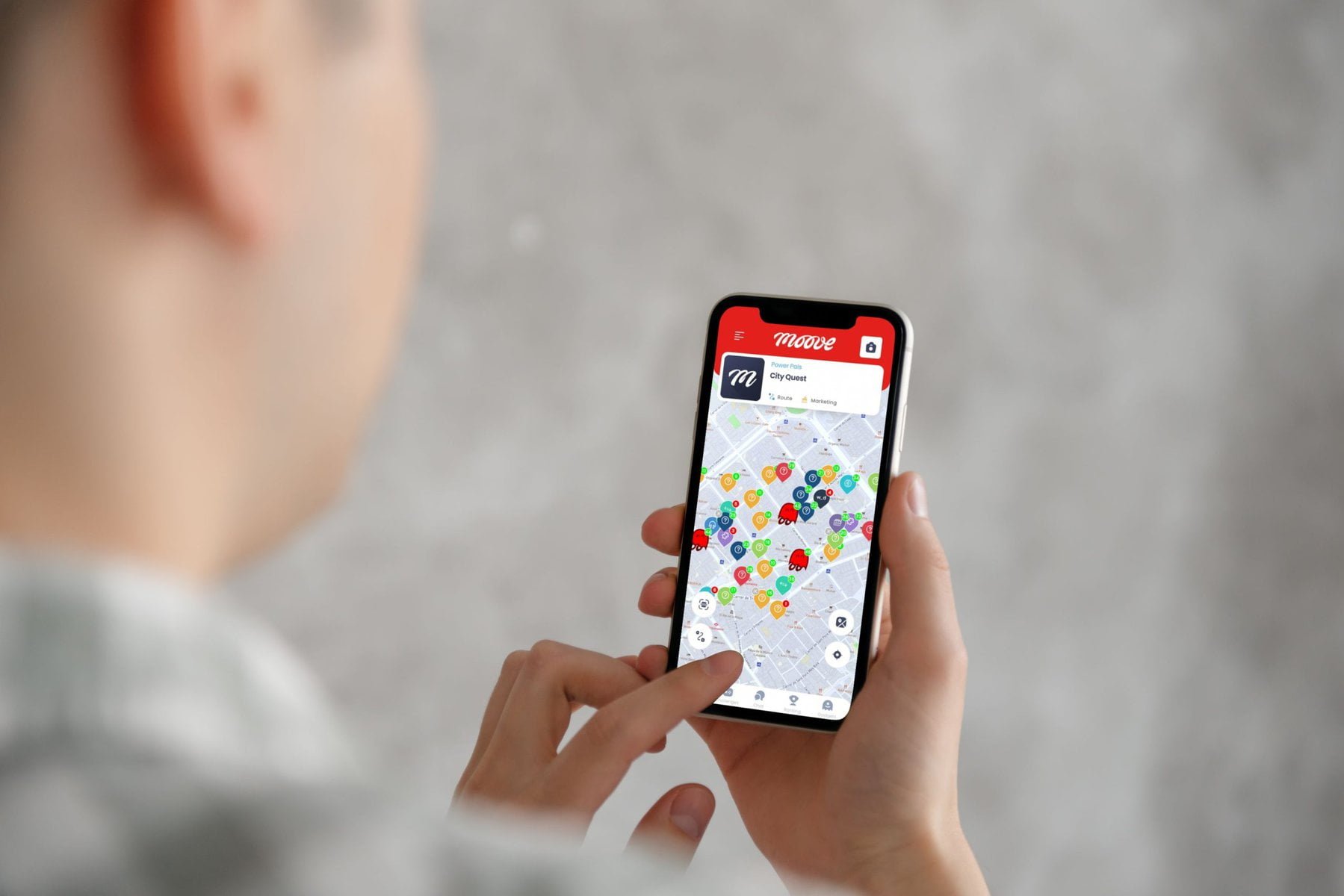How to Create Mobile Scavenger Hunts for Corporate Team Building